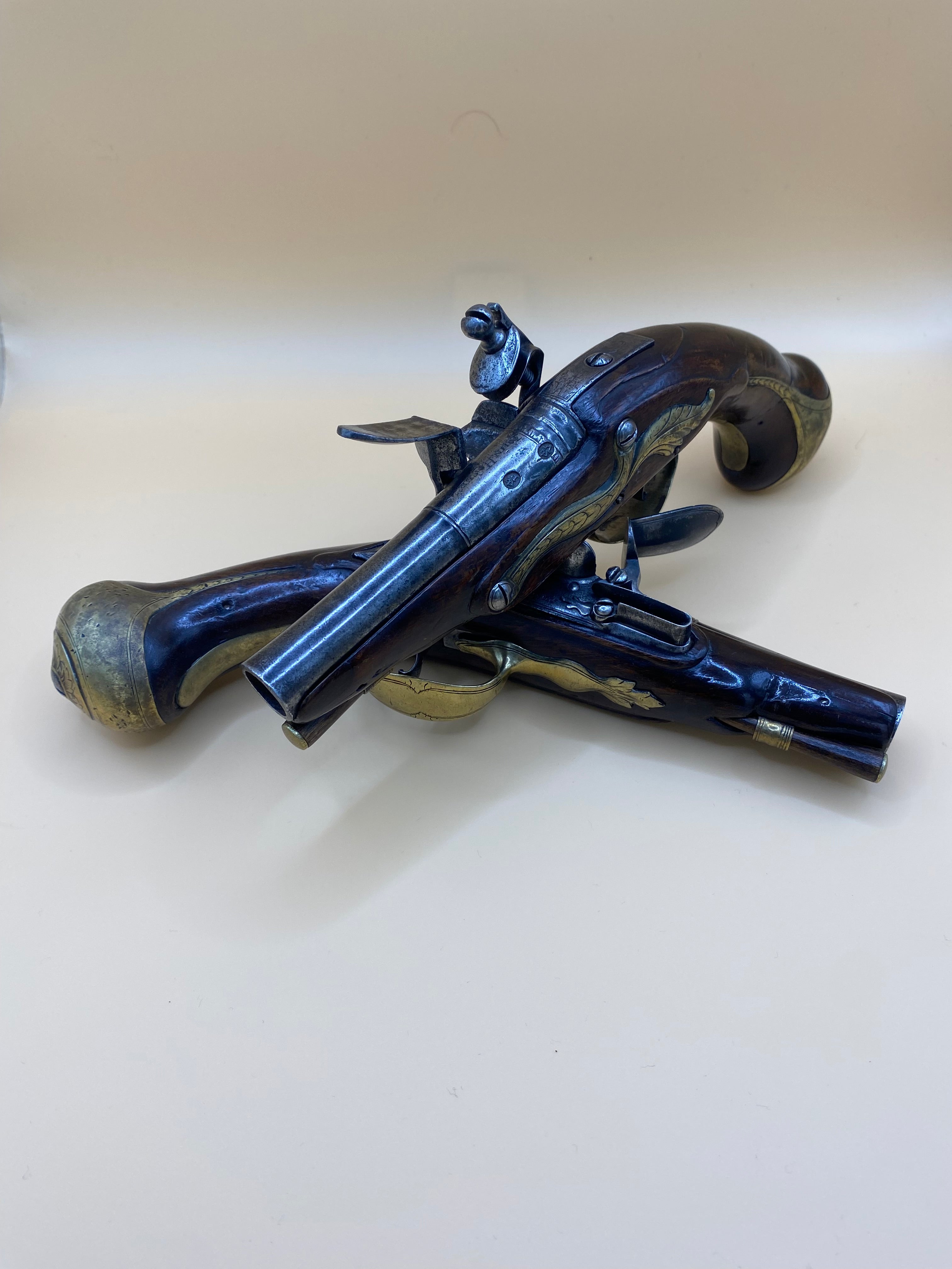 Flintlock and Black Powder Antiques – Flintlock & Black Powder