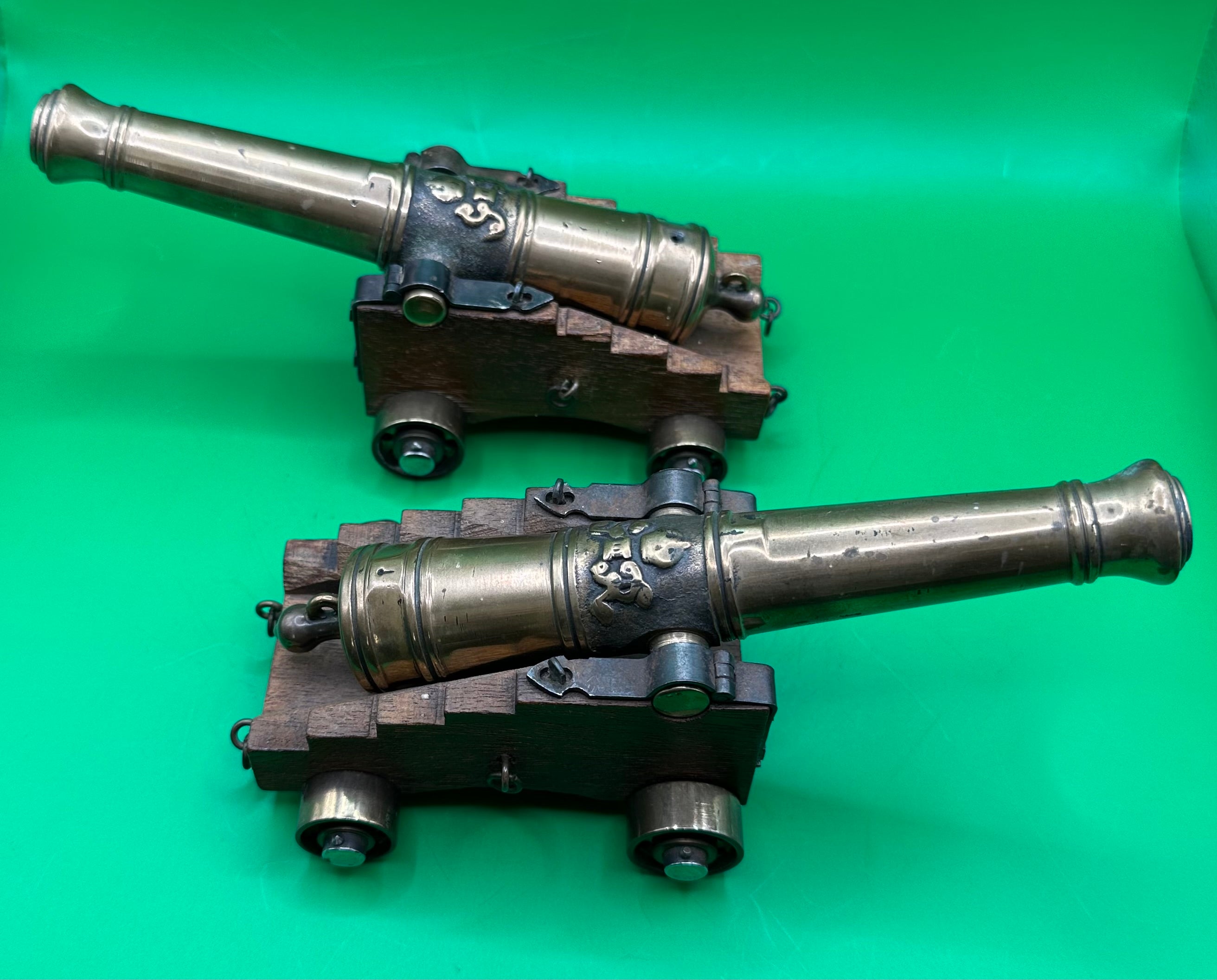 Pair Of Good Quality Model Desk Cannons – Flintlock & Black Powder